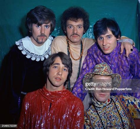 318 Allan Clarke The Hollies Photos And High Res Pictures Getty Images
