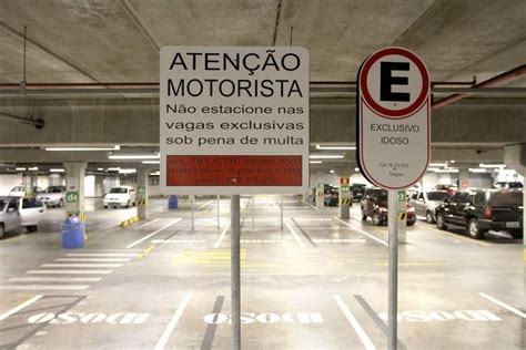 42 Motoristas Autuados Por Uso Inadequado De Vagas Especiais Em