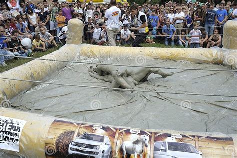 Mud Girls Fighting In The Ring Crowd Of People Wathing Editorial Stock