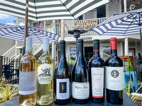 Happy Wine About It Wednesday 💃🏻🍷 Uptown Wine And Beer Bar