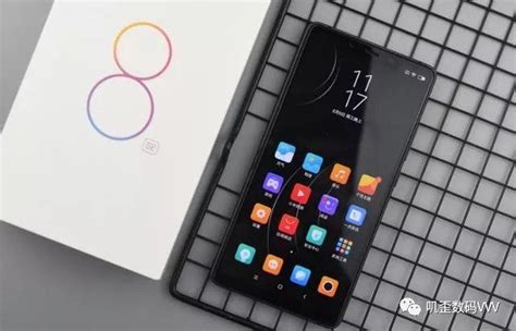 小米8se与荣耀10谁更值得买 其实对比下细节就知道了