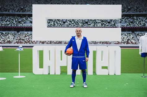 Capitten アンドレス・イニエスタ選手プロデュース スポーツ用品の通販はスポーツデポ・アルペン公式通販