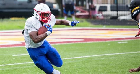 South Carolina Lands Surprise Memorial Day Commitment From 4 Star Rb