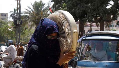 کراچی میں اب بارش کا کوئی امکان نہیں، ستمبر اور اکتوبر گرم رہنے کی