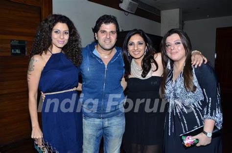 Tanaaz Currim Bhaktiyaar Irani Munisha Khatwani Delnaaz Irani At Munisha Khatwani Birthday