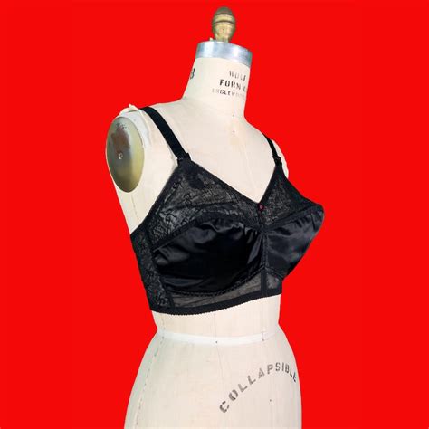 Vintage 1950s Bra Black Satin Bow Pattern Lace Late 50s Bullet Bra
