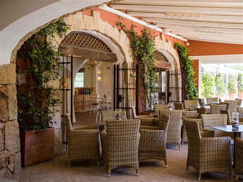 Scopri Bar Le Arcate Di CPH Pevero Hotel A Porto Cervo