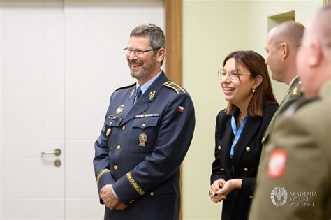 Akademia Sztuki Wojennej Added Akademia Sztuki Wojennej