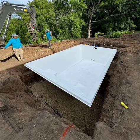 Fiberglass Pool Installation For Your Dream Swim Experience