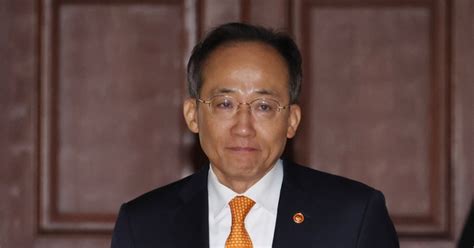 기재부 ‘닮고 싶은 상사에 추경호 선정 최지영 차관보 3회 선정