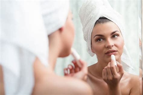 Lippenherpes Behandeln 4 Hilfreiche Hausmittel