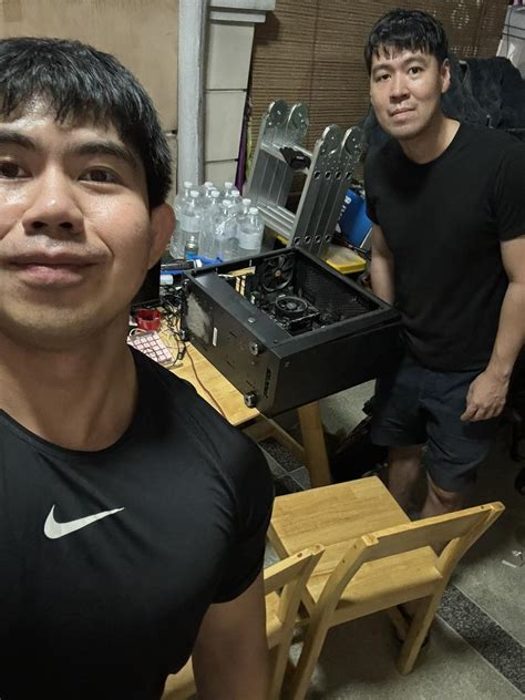 รับบริการซ่อมคอม ซ่อมโน๊ตบุ๊คลงโปรแกรม จอแตก แบตบวมบริการถึงนอกสถานที่ ลงวินโดว์ที่จตุจัก