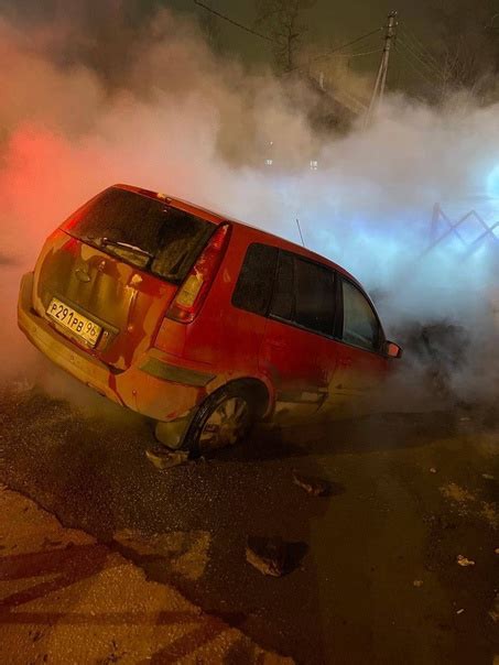 На Шефской из за коммунальной аварии ожоги получили два человека 18