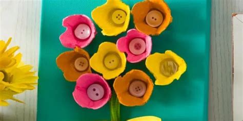 Diy Activity Of The Month Egg Carton Flower Art Your Elc