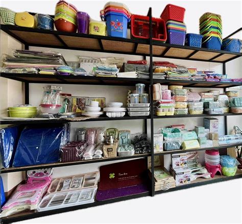 Elect Store ဖိနပ်လှမ်းချိတ် Price…… 1200 ဘွတ်ဖိနပ်တွေလျှော်ပြီးလှမ်းတဲ့အခါ ရေတွေဝပ်ပြီးကျန