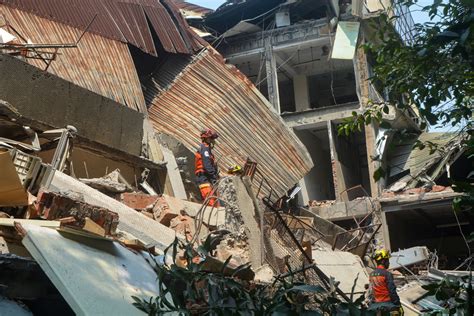 Taiwán Centra Sus Esfuerzos En Encontrar A 16 Desaparecidos Tras El