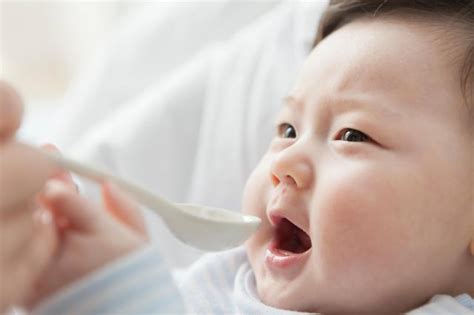 중국 두 자녀 정책으로 신생아 매년 400만명 늘어날 것 아주경제