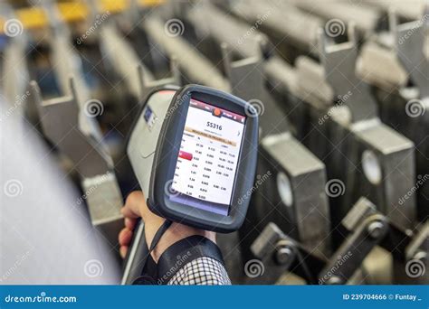 The Inspector Is Material Analysis Pmi And Xrf Is Measuring In