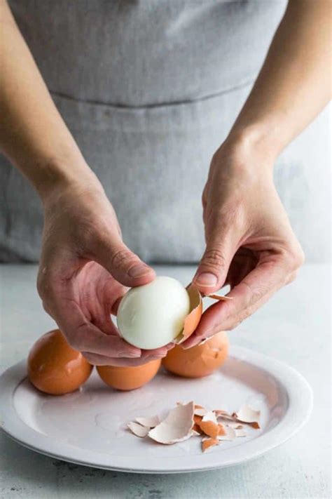 How To Make Hard Boiled Eggs 2 Ways Jessica Gavin
