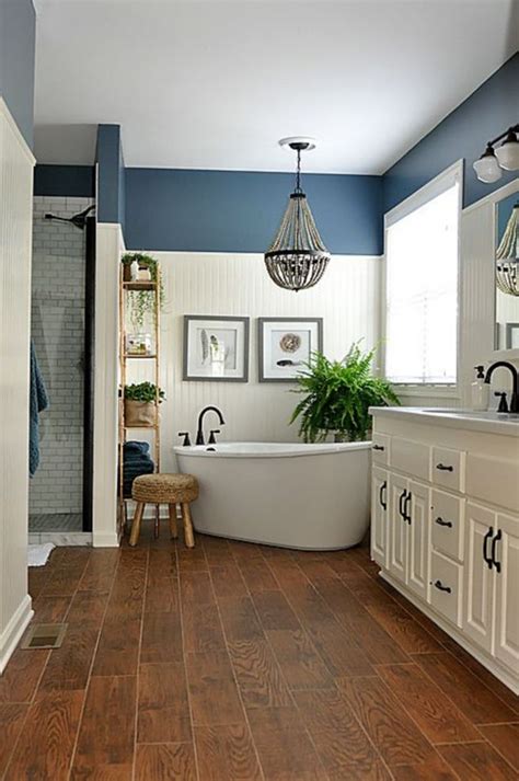 Cool 44 Perfect Master Bathroom Design Ideas For Small Spaces Farmhouse