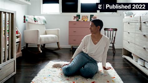 7 Women On Egg Freezing Hope Regret Uncertainty The New York Times