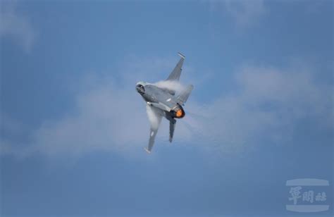 F 16v接裝秀肌肉 蔡英文：國防戰力更堅強 壹傳媒