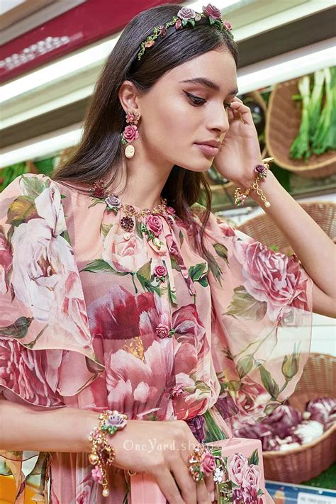 Peony Blossom Printed Lightweight Chiffon Fabric Oneyard