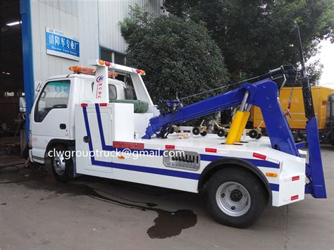 3 톤 견인 장비 새로운 평평한 침대 난파선 의 고품질 3 톤 견인 장비 새로운 평평한 침대 난파선