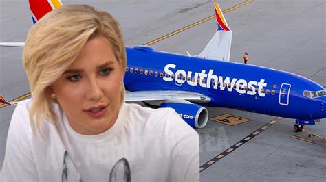 Savannah Chrisley Kicked Off A Southwest Airlines Flight After Unruly