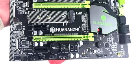 Huanan Zhi (Huananzhi) x79 2.49pb: материнская плата для сокета LGA 2011