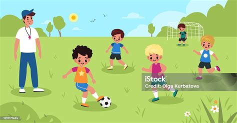 어린이 축구 아이들은 공원에서 축구를 코치와 소년 스포츠 팀 운동 게이트에 골키퍼 젊은 선수 활동 작은 친구는 함께 벡터 만화