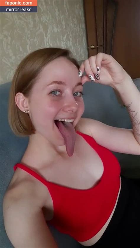 Long Tongue Fetish Aka Longtonguelewis Nude Leaks OnlyFans Photo 318 Faponic