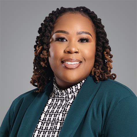 Class Of 2024 Briona Phillips Brings Life Experience To Her Exploration Of Dental Care And