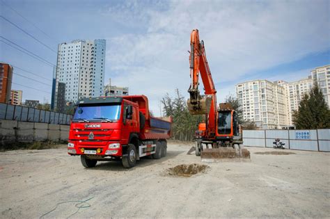 ХУД ийн 17 дугаар хороонд 960 хүүхдийн сургуулийн барилгын ажлыг эхлүүллээ