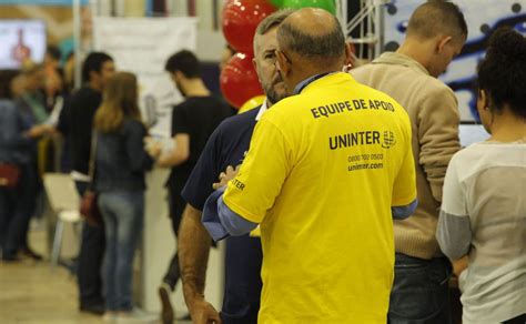 Feira de emprego em Curitiba oferece mais de três mil vagas Tribuna PR