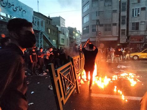 Cuatro niños fueron asesinados en la brutal represión del régimen de Irán a las protestas por la