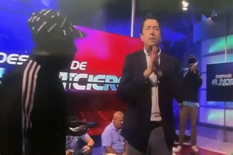 Grupo Armado Irrumpe En Canal De Televisión En Vivo Y Toma Como Rehenes