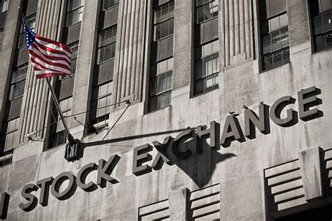 Benefits Of Holding Stocks For The Long Term Building Wealth With