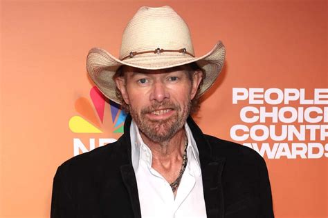 Toby Keith Dead At 62 Following Stomach Cancer Diagnosis ‘passed