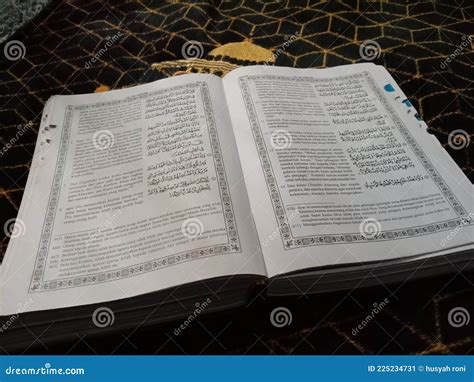 Al Quran And Its Indonesian Translation Stock Image Image Of Writing Label