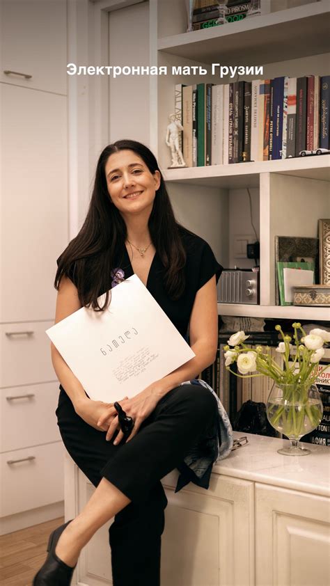 А вам доводилось встречать кекелок в их естественной среде обитания БогемныйГлоссарийТбилиси