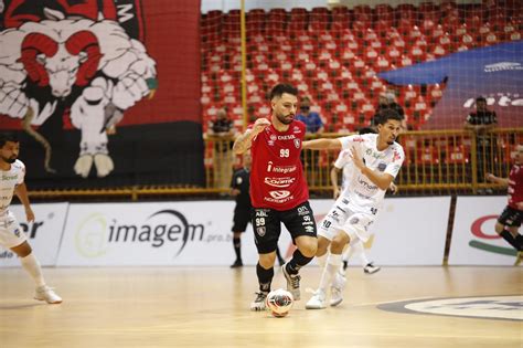 Campo Mourão Futsal Empata Com O Pato Pelo Paranaense Tásabendo