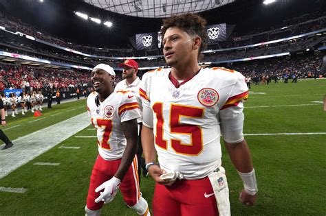 Whopping 28 Injuries Highlight Chiefs Vs Bills As Patrick Mahomes Finds