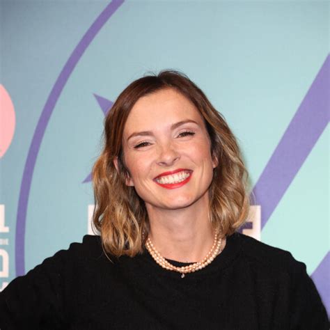 Photos De Isabelle Ithurburu