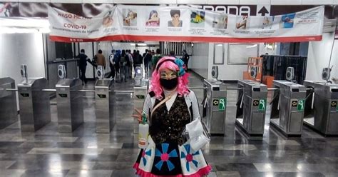 Que no te cargue el payaso la campaña que reparte cubrebocas y