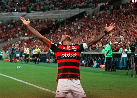 Atuações Enm Bruno Henrique Marca E Léo Pereira é Destaque Do Flamengo