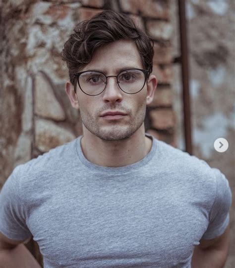 Mens Eyewear Mens Fashion Streetwear Chin Up A Guy Who Mens Glasses