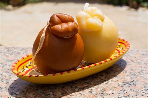 전통적인 이탈리아 하드 치즈 프로 볼로 네 Caciocavallo의 백색과 훈제 몰리세에 대한 스톡 사진 및 기타 이미지