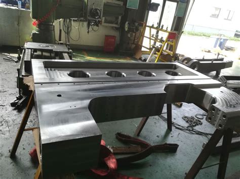 大中型焊接结构件 大中型cnc精密加工 汽车及自动化装备部件 小型精密零部件加工 切割加工、钣金加工 昆山绘智造精工机械有限公司