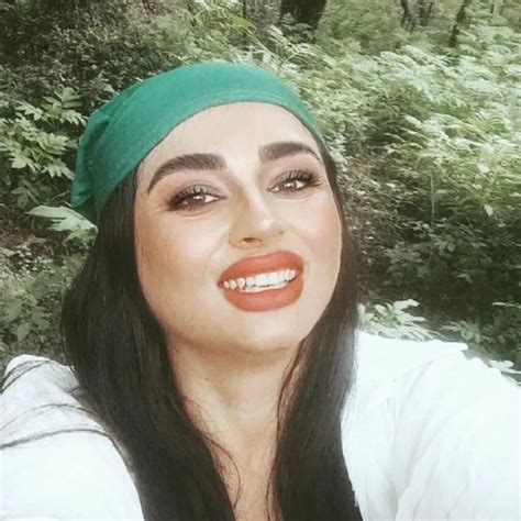 Roya Jahanshahi Roya6621511 • Threads Say More